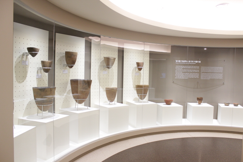 Amsa-dong Prehistoric Site Museum (암사동선사유적박물관) : VISITKOREA