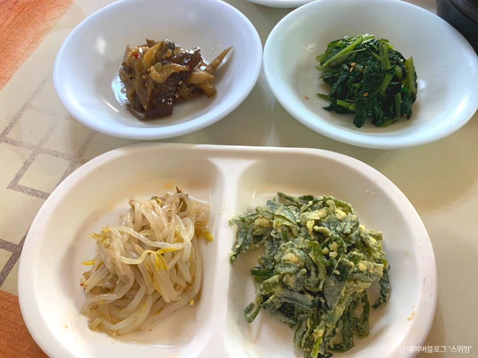 Jangneung Boribapjip (장릉보리밥집) : VISITKOREA