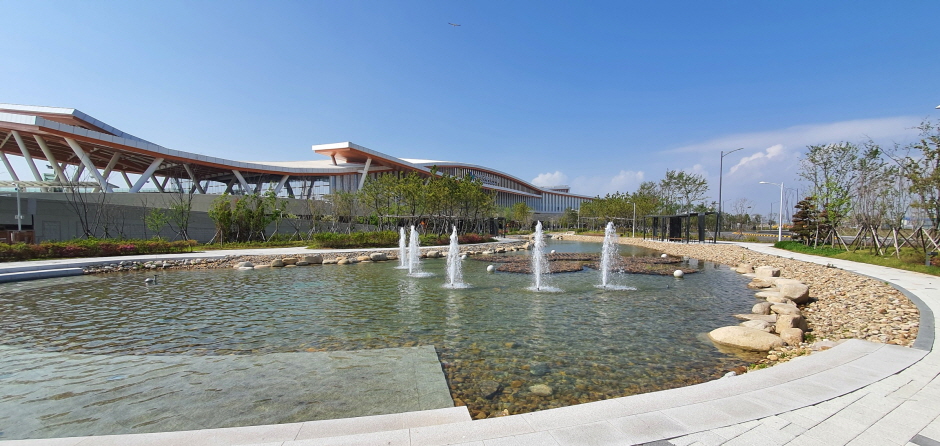 Incheon Port International Passenger Terminal (인천항 국제여객선터미널) : VISITKOREA