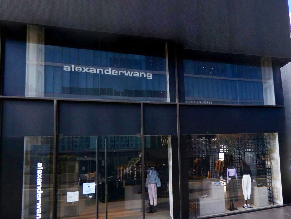 SI Alexander Wang - Cheongdam Branch [Tax Refund Shop] (SI 알렉산더왕 청담 ...