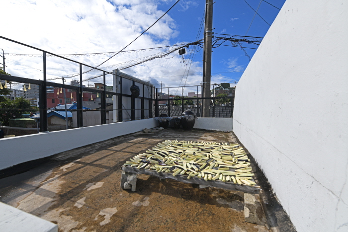 Base Camp in Bitgoeul Gwangju with Mudeungsan Mountain Hanok Experience ...