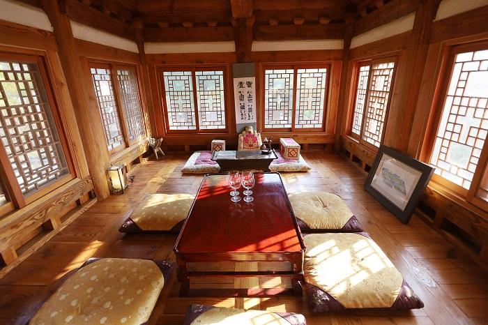 Korean Traditional House Inside
