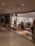 Fendi - Shinsegae Main Branch (2F) [Tax Refund Shop] (펜디 신세계 본점2층) - 관광지랭킹