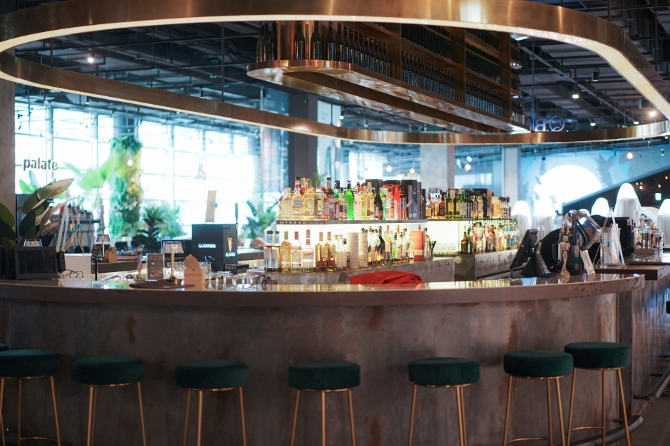 Synergy of Korean Ondol and Japanese Kotatsu, Solaria Nishitetsu Hotel ...